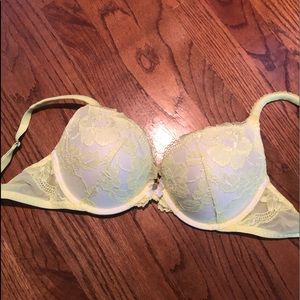 Victoria's Secret Intimates & Sleepwear | Victorias Secret Body Bra ...
